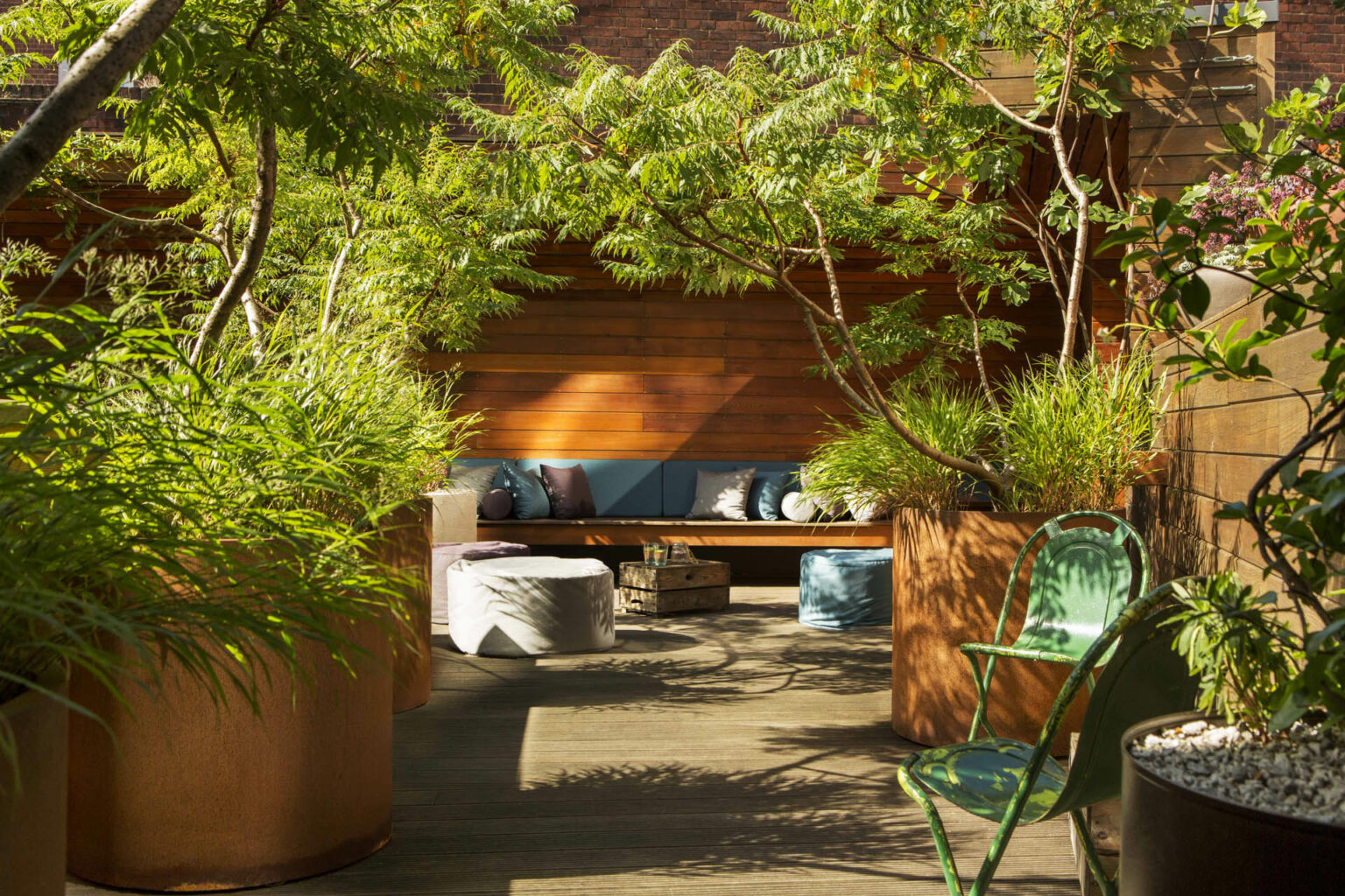 Highbury - Town & Country Gardens